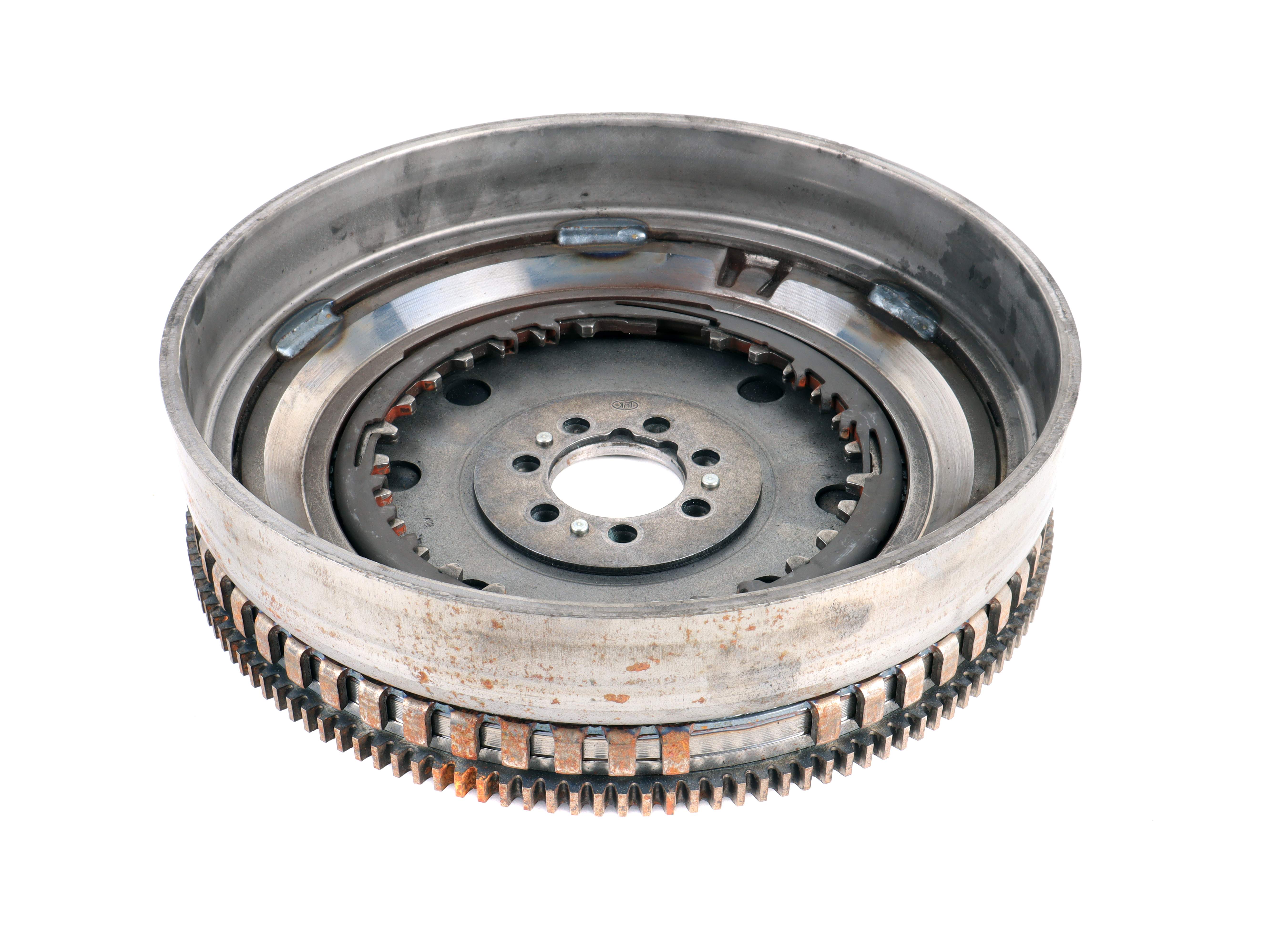 KOŁO ZAMACHOWE DWUMASA • Parts for • Peugeot • Citroen • Renault