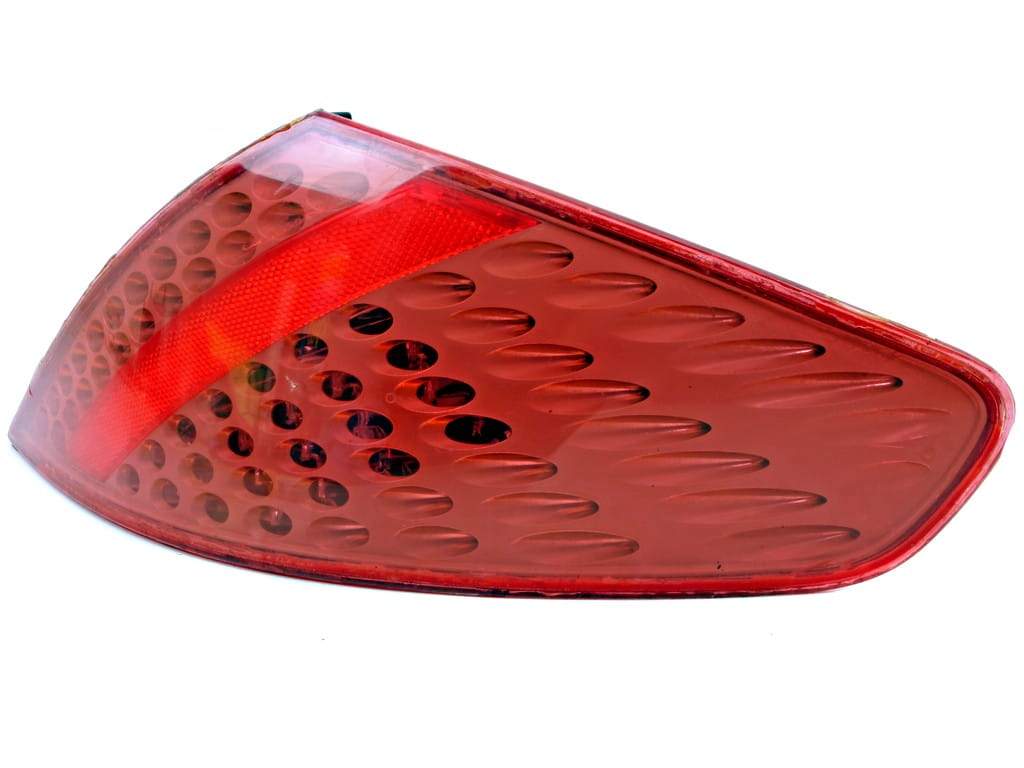 LAMPA PRAWA TYLNA TYŁ W BŁOTNIK PEUGEOT 307 CC CABRIO 03-08 r. 6351X4 ...